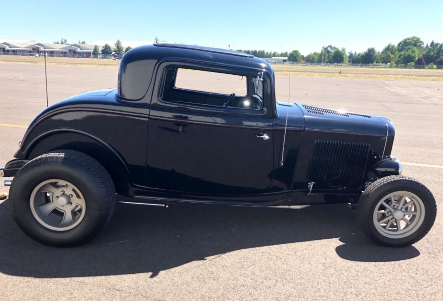 1932 Ford Deuce Coupe hot rod [completely serviced] for sale