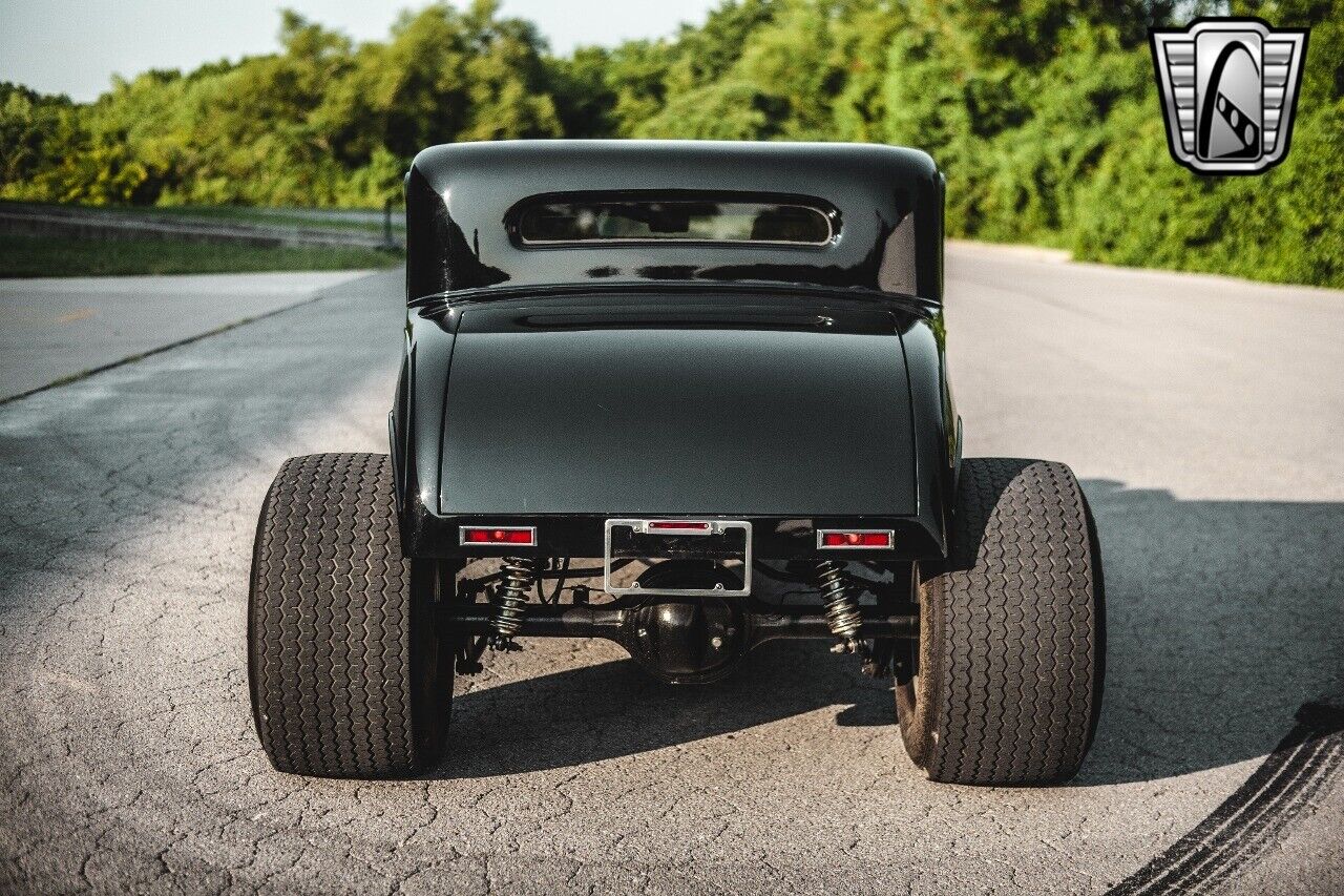 Black 1932 Chevrolet 5 Window 400 CI Chevy V8 TCI 350 for sale