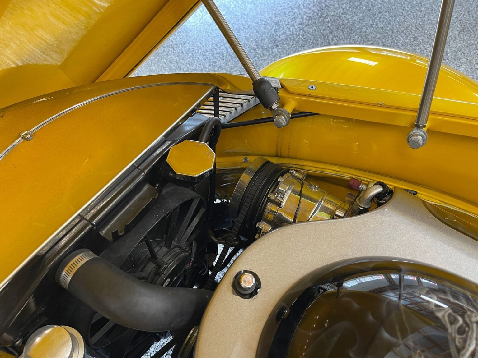 1937 Ford Roadster hot rod 350 V8 [Professionally built] for sale