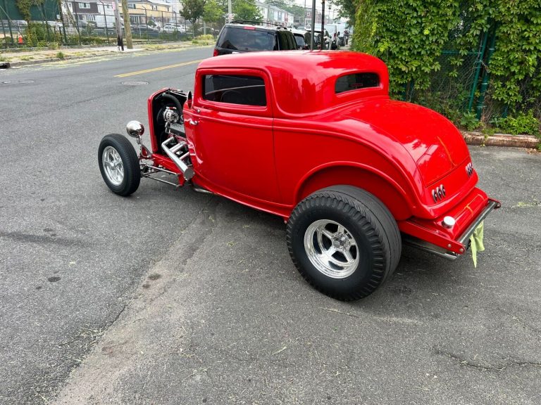 1932 Ford 3 Window Coupe hot rod [head turner] for sale